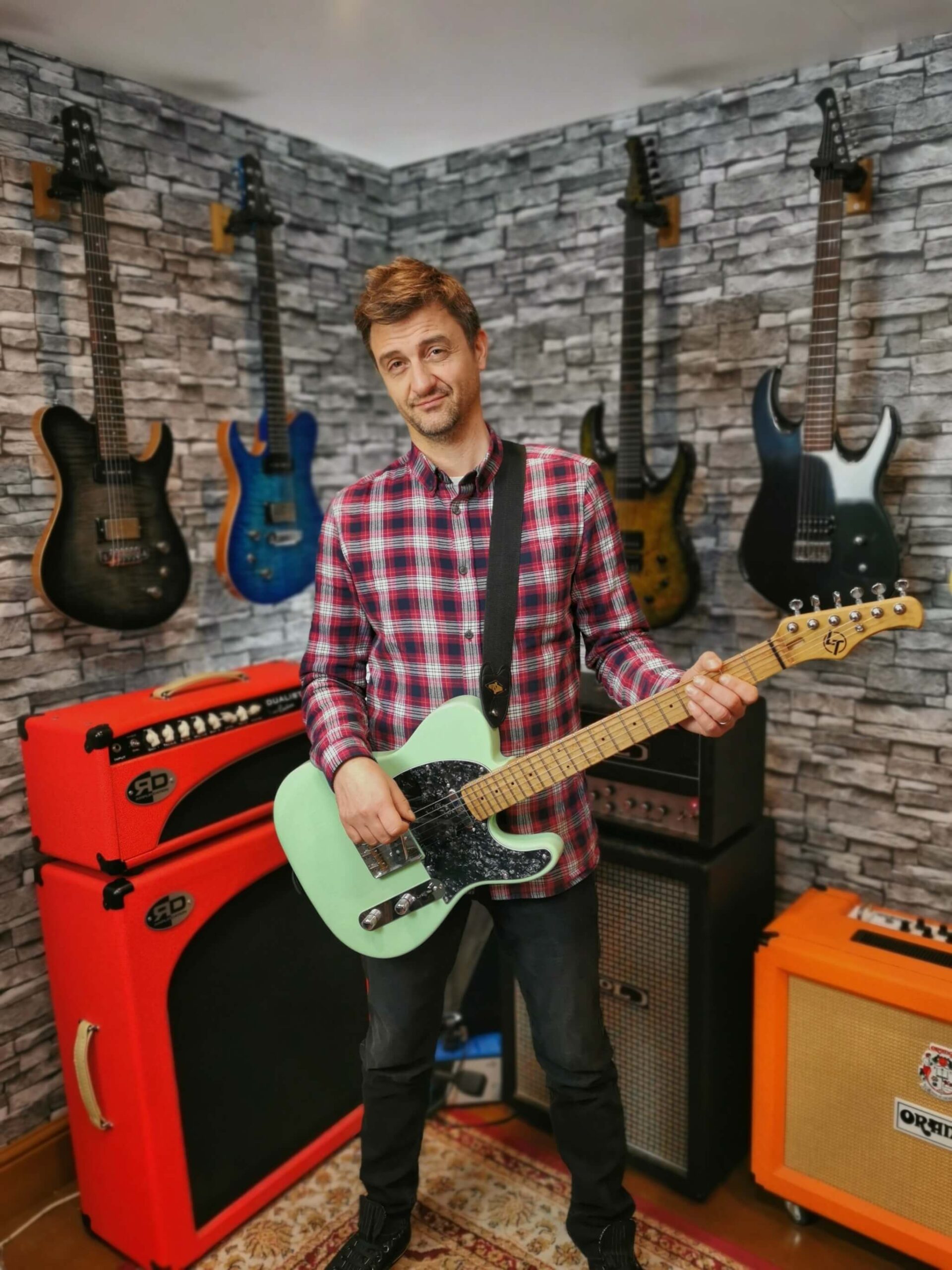 Artists - LT Custom Guitars